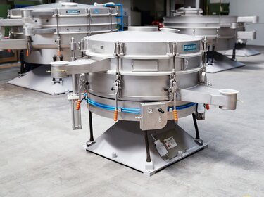 Dry cleaning drum TRH in the drying and cleaning of limestone ...